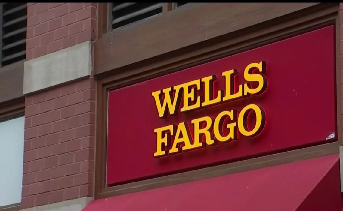 Does Wells Fargo Cash Checks Does Wells Fargo Cash Checks